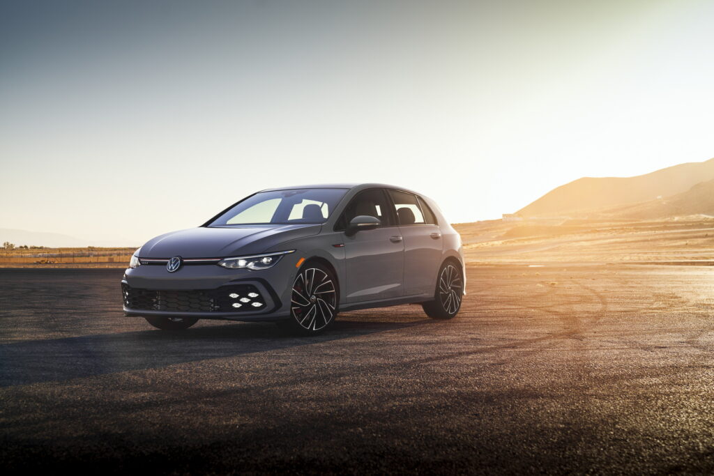 Volkswagen Golf GTI 8: Foto e Prezzi - Autonext