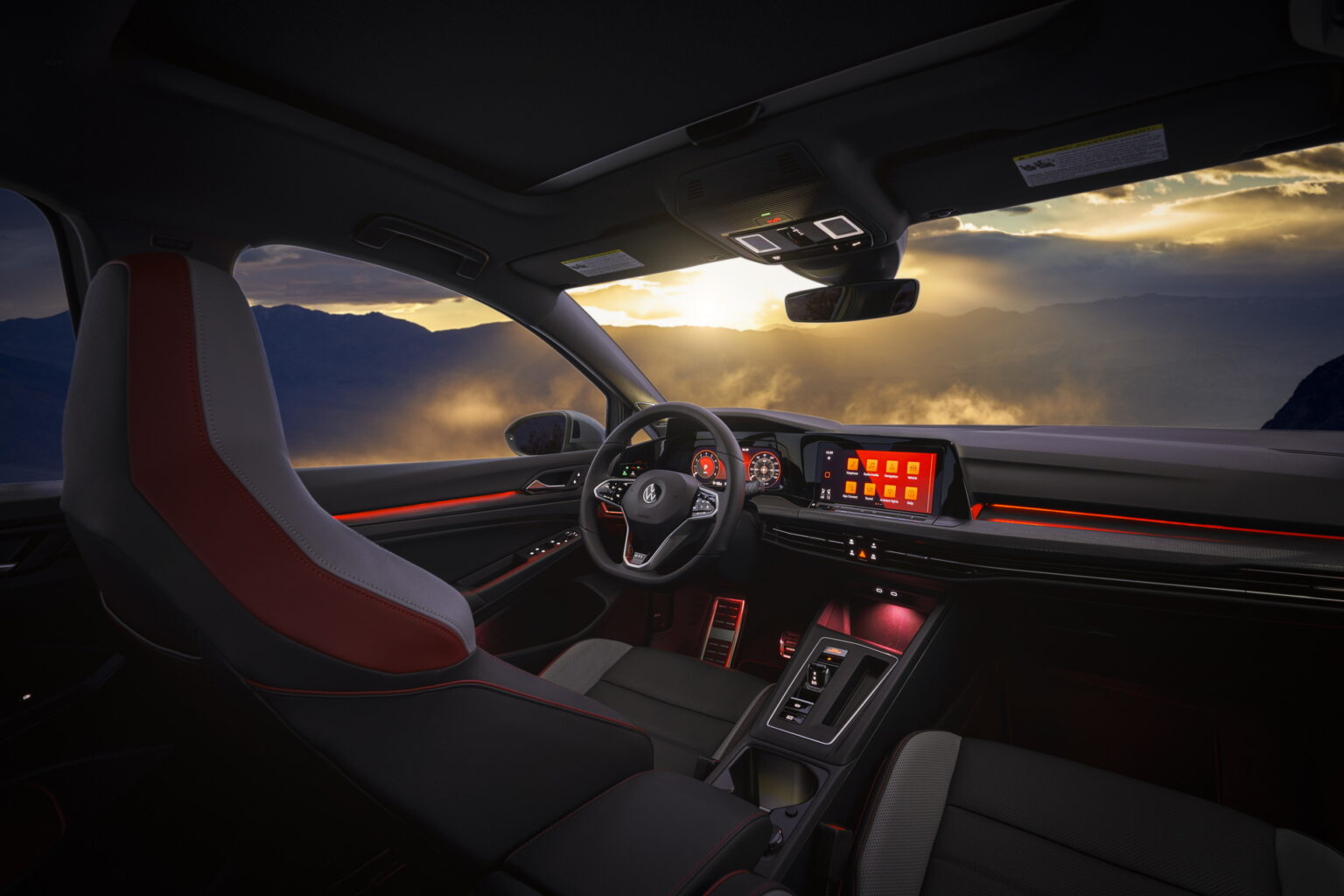 Volkswagen Golf GTI 8: Foto e Prezzi - Autonext